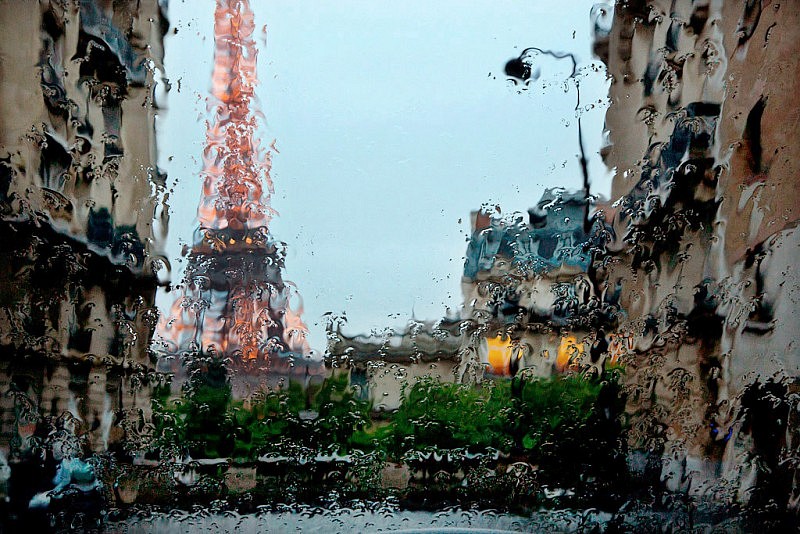 Paris in the rain | Christophe Jacrot photography